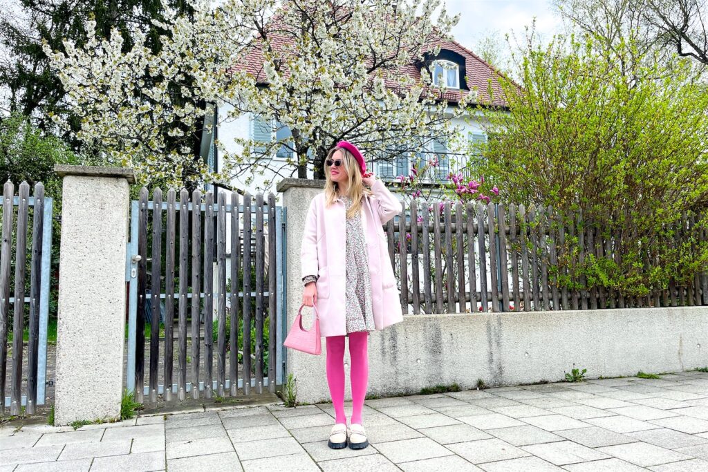 All Pink - Fashion Blog Heartfelt Hunt by Marie Mehta