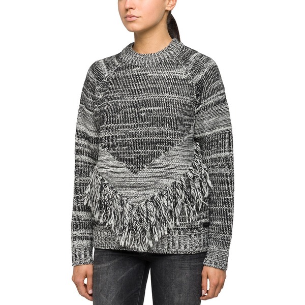 DIY Fringe Sweater - Fashion Blog Heartfelt Hunt by Marie Mehta
