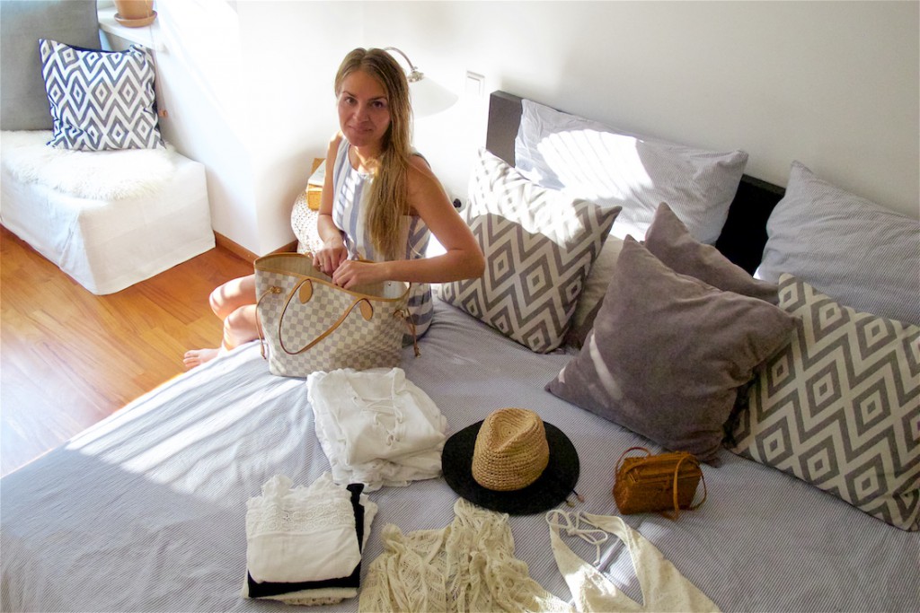 Packing Day - Fashion Blog Heartfelt Hunt by Marie Mehta